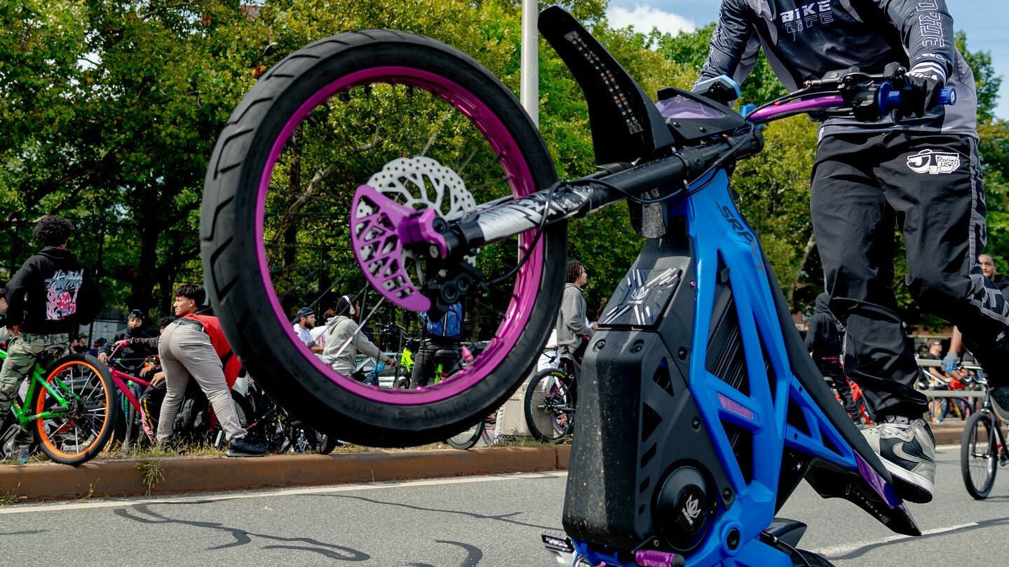 Real-World Range of SurRon Light Bee X: Speed, Terrain & Riding Mode I