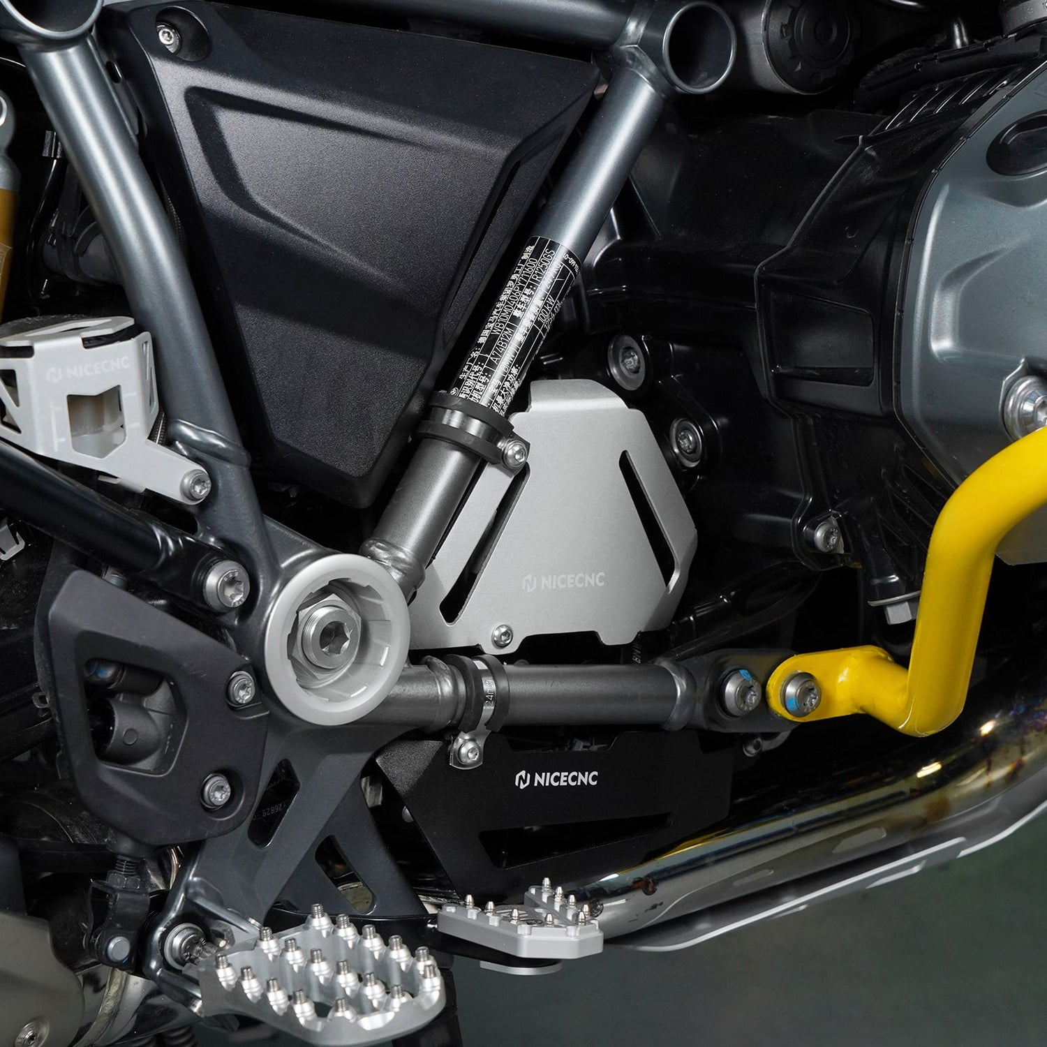 Starter Protector Guard For BMW R1200GS, R1250GS Adventure